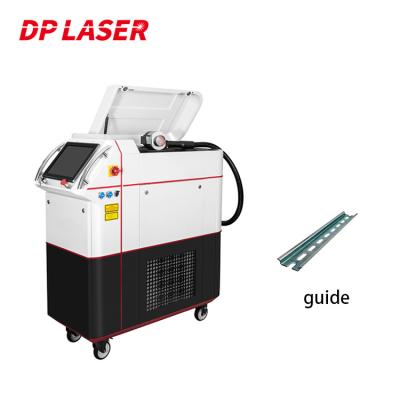 Cina Macchina di pulizia 500W 1000W del laser di rimozione della ruggine di impulso di Raycus IPG tenuta in mano in vendita