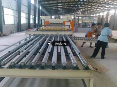Cina Linea di produzione ondulata ad alta velocità del cartone del cartone della scatola di imballaggio in vendita