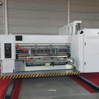 Cina Stampa multicolore di Flexo che scanala alimentazione tagliante del margine anteriore della macchina in vendita