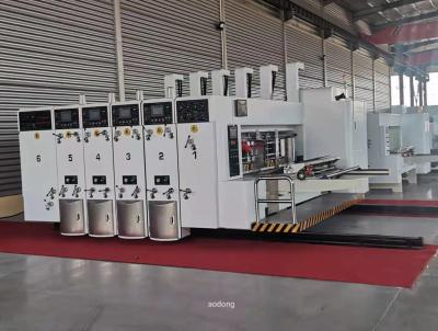Cina Stampa d'alimentazione a catena di Flexo che scanala l'auto tagliante dei semi della macchina in vendita
