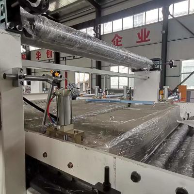 Cina Facile faccia funzionare una macchina del doppio Facer 380V della linea di funzionamento del cartone ondulato di 3 pieghe in vendita