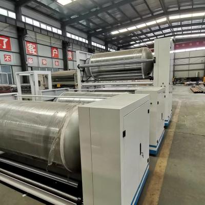 Cina 220voltage ondulati inscatolano strati a un solo strato/doppi Perheater della linea di produzione in vendita