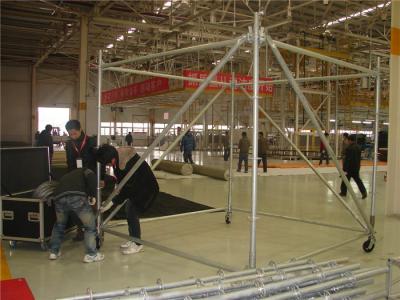 Cina Fase di sollevamento della metropolitana 50mm di strato di Bolt della struttura diritta d'acciaio della capriata 2x2 m. con le ruote in vendita