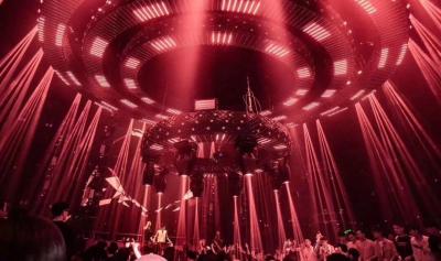 Cina Circolo di illuminazione per club notturno Truss Machine Truss Lifting Stage Lighting Truss in vendita