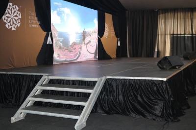 Cina Comodo e assemblare piattaforma di aluminio di palco può regolare l'altezza in vendita