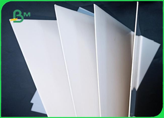 Good Thickness And Stiffness 1.0 - 1.5mm White Card Board For Box