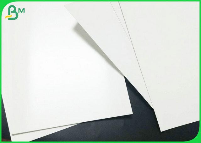 FDA ha certificato il cartone rivestito 300gr 350gr del PE impermeabile al grasso per la fabbricazione della scatola di pranzo
