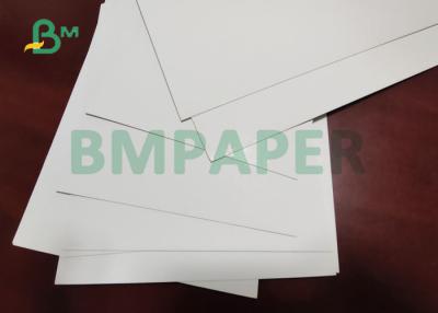 China 12PT 14PT Bleached White C1S Foldcoat Board For Garment Tags High Stiffness for sale