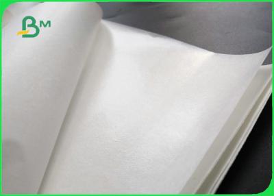 China Good Brightness PE Coated Paper For Paper Cups 18 - 50gsm Oil Proof OEM Acceptable for sale