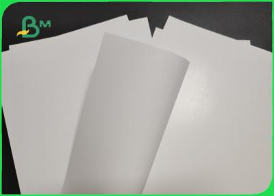 Cina Carta da cartone da 150 g a 300 g per la pubblicità di opuscoli bianchi in vendita