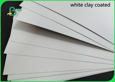 China La arcilla cubrió el papel blanqueado 270gsm de Kraft CCK Kraft para la caja rígida en venta