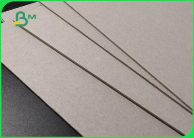 Cina contenitore laminato solido 1500gsm di vino di 1000mm x di 700 Grey Board Paper Sheet For in vendita
