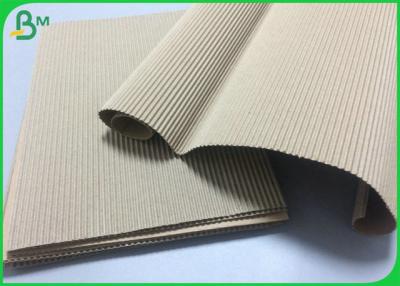 Cina la flauto riciclabile di 0.5mm Brown ha ondulato il cartone di Kraft per i cartoni in vendita