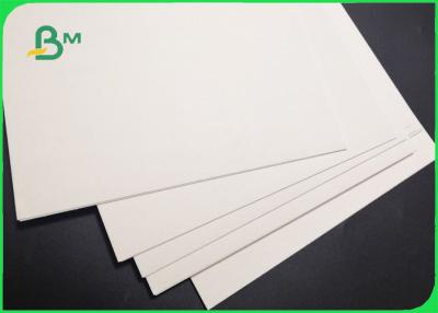 Cina Assorbimenti di acqua rapido della carta reattiva del profumo della carta assorbente di 0.4MM 0.5MM 70 x 100cm in vendita