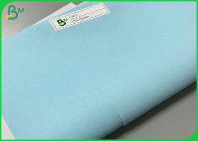 Cina 55g carta copiativa senza carbonio enorme del rotolo 787mm per la fabbricazione del libro di ricevuta di deposito in vendita