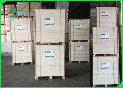 Cina il solido 250gsm ha candeggiato i cartoni bianco del solfato alta rigidezza di 1000mm x di 700 in vendita