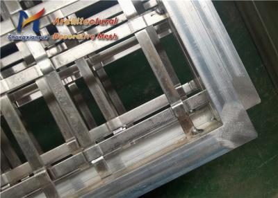 Cina Il doppio quadrato vuoto ha unito il cavo tessuto architettonico Mesh Aluminium Hall Partitions in vendita