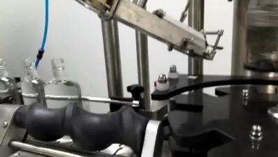 China automatic ropp screw cap glass bottle closing sealing capping machine for sale