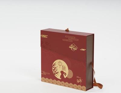 Cina Tipo pieghevole duro di lusso rosso imballaggio dei contenitori di regalo del cartone del cioccolato in vendita