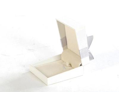 China Recyclable Rigid Cardboard Gift Boxes  Empty Cardboard Gift Boxes With Lid for sale