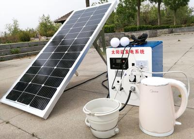 Cina 3kw fuori dal silicio policristallino del sistema MPPT 200AH 5A di energia solare di griglia con la batteria in vendita