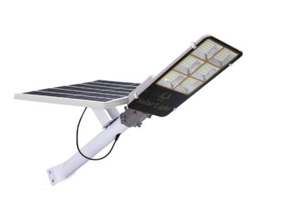 中国 1つのLEDの太陽街灯のモーションセンサーのアルミニウム貝の高い内腔IP67 100Wのすべて 販売のため