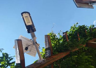 Cina 1300Lms 90w ha condotto l'alto potere di induzione del lume delle iluminazioni pubbliche solari in vendita