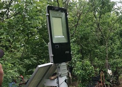China Ip65 exterior integrou a luz de rua conduzida solar 60w 90w 120w 180w à venda