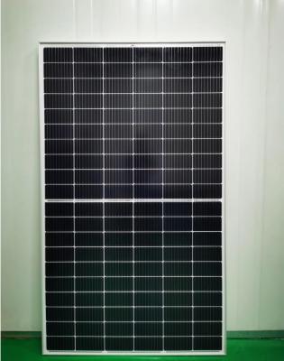 Cina 9BB cellula fotovoltaica di metà dei pannelli solari 120 del MBB 350W 365W per il tetto solare in vendita