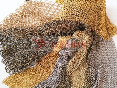 Cina Anello in acciaio inossidabile intrecciato con maglia a catena colorato finito in vendita