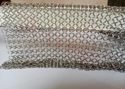 Cina Acciaio inossidabile 0.8x7mm Ring Metal Mesh Curtain Dividers per i corrimani della scala in vendita