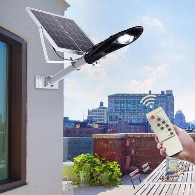 China Solar Panel Powered Garden Lamp 20W LED Street Light for Outdoor Lighting with Remote Control for sale