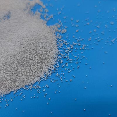 Cina media di pulizia ceramici bianchi B20 di 600-850μM Sandblasting Abrasive Material in vendita