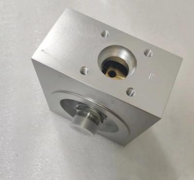 Cina 2205251539 ZP Compressori industriali Parti Valvole di controllo della temperatura Assemblaggio in vendita