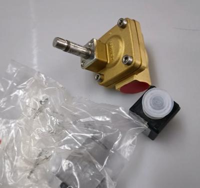 China QX186038 Válvula solenoide de alta qualidade Parte sobressalente essencial para compressores de ar industriais à venda