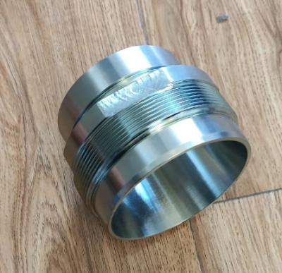 中国 CompAir 100012157 空気圧縮機用コネクタ 工場提供 元の品質の金属スペアパーツ 新品使用済み 販売のため