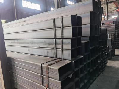 Cina Tubo in acciaio rettangolare da 35 mm Q235 Ss Tubo rettangolare in ferro nero carbone in vendita