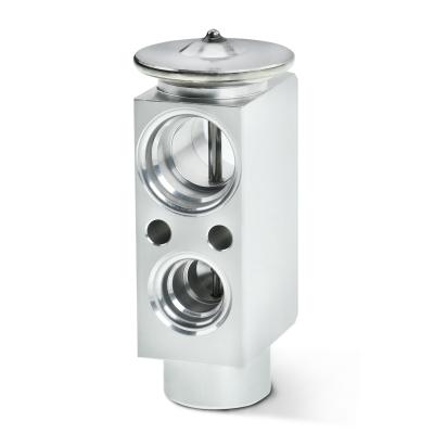 China AC Expansion Valve for Land Rover Discovery Sport LR2 Range Rover Evoque for sale