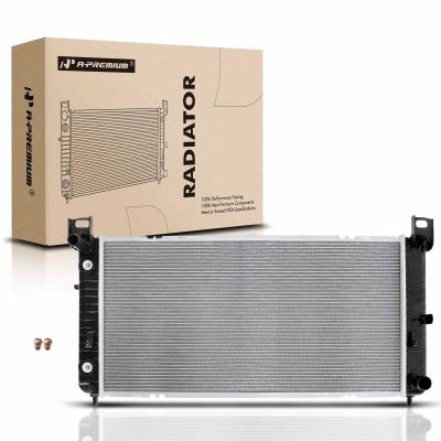 China Radiator with Engine Oil Cooler for Chevy Silverado 1500 GMC Sierra 2500 Manual for sale