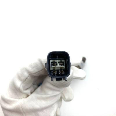Cina Auto TOYOTA Sensore di ossigeno FJ CRUISER 89467-35110 Lexus GX460 Tacoma 4 Pin in vendita
