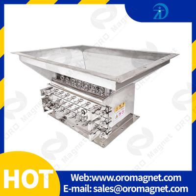 China Rare Earth Permanent Magnetic Separator Draw - Out Type Iron Remover With Whole Vibrater for sale