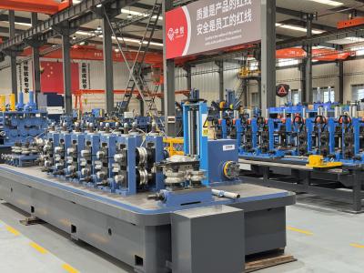 Cina Macchina del laminatoio per tubi del tubo d'acciaio del grande diametro con la linea di produzione standard di api in vendita