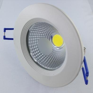 Cina la pannocchia a 4.3 pollici 13W ha condotto Downlight 830 lm, inclina il bagno principale 60 ° Downlights in vendita