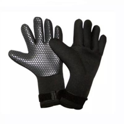 Cina Waterproof and oil black nitrile gloves for maintenance work in vendita