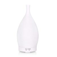 China 100ml Handmade Ceramic Aroma Diffuser 25-30ml/H Mist Amount for sale