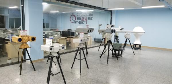 Quality 120Kg Long Distance Night Vision 60x Magnification Long Range Security Camera for sale
