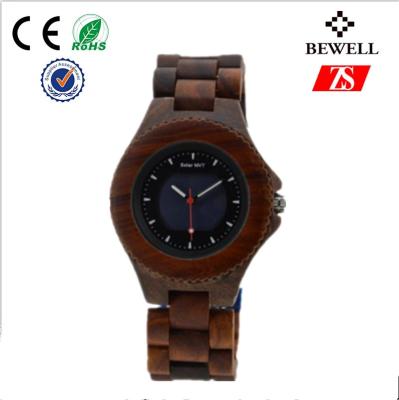 Cina Orologio di legno di verde/rosso Sandawood con movimento solare in vendita