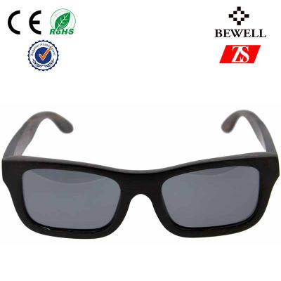 China Fashionable Rectangular Male And Femal Maple Wood Sunglasses With Sustainable Frame for sale