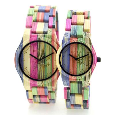 Cina Orologio di bambù fatto a mano variopinto per gli amanti, orologio di bambù di Bewell in vendita