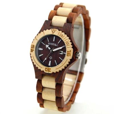 Cina OEM di legno dell'orologio di Bewell di progettazione su misura stile esile per signora Gift in vendita
